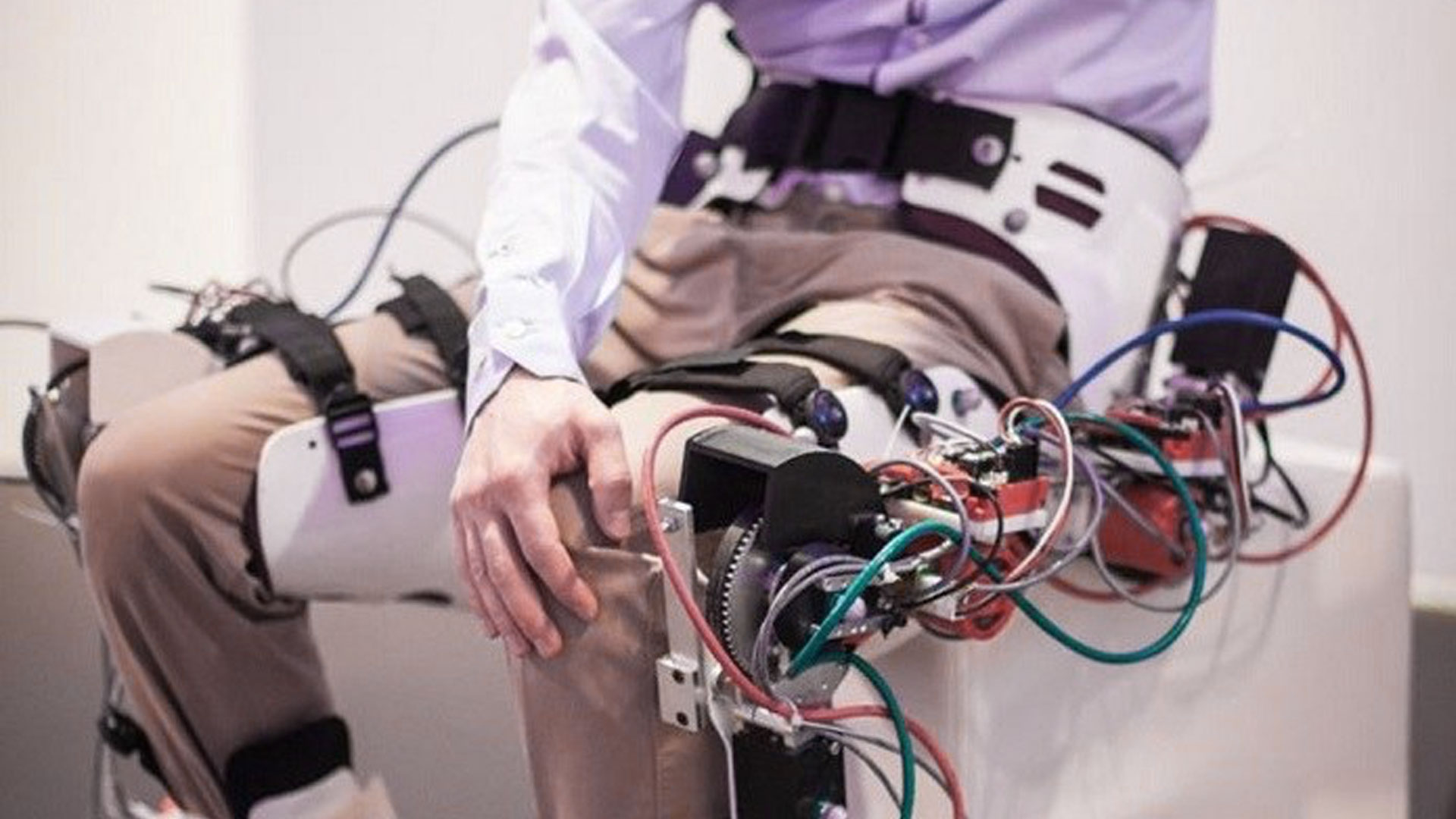 Eva 3D scanner is used to help develop ergonomic exoskeletons | Artec ...